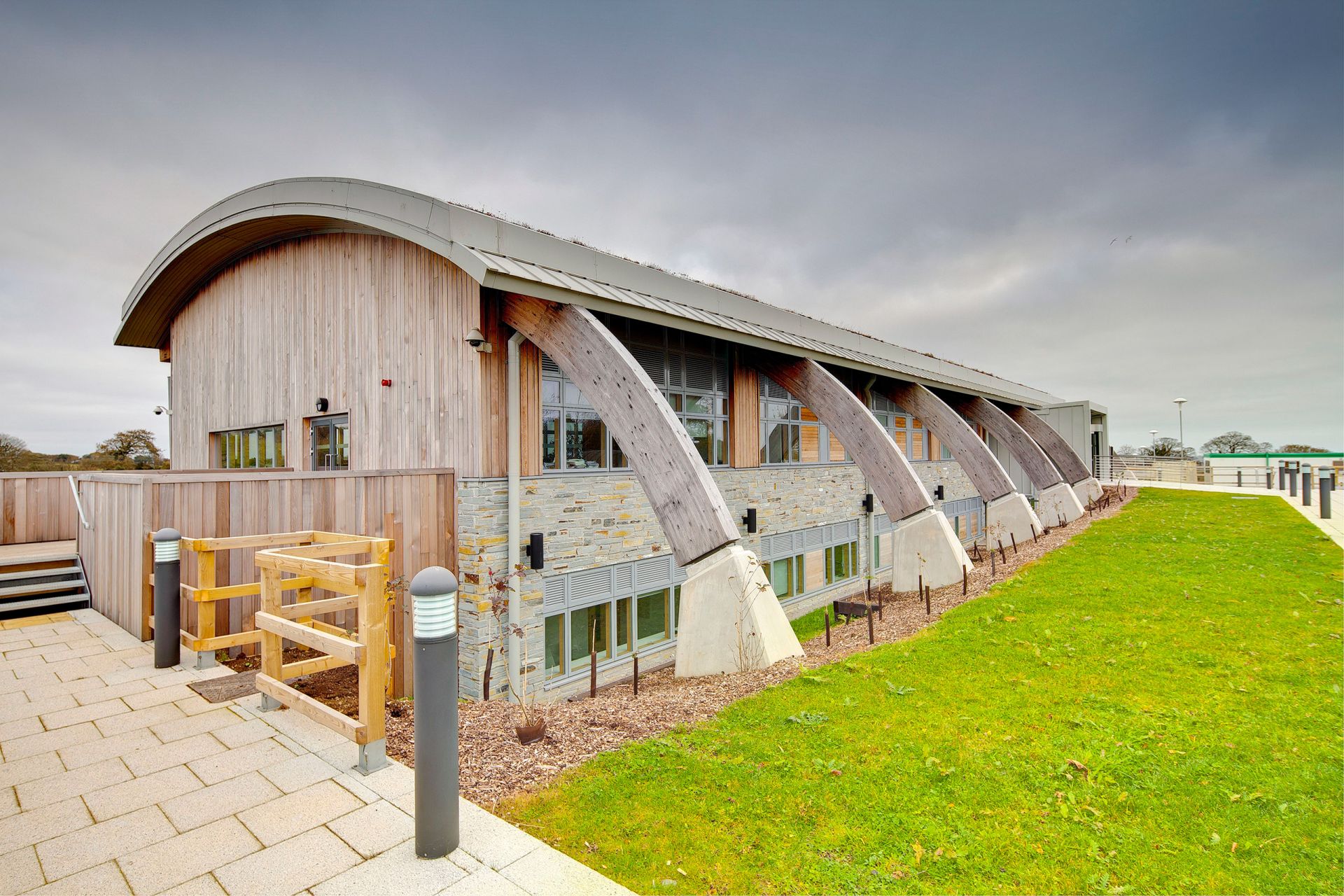 More sustainable buildings | M&E services | Holistic approach